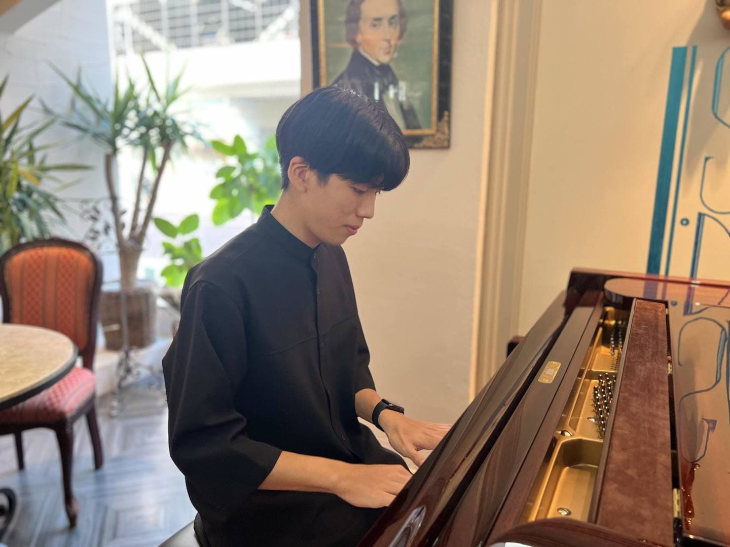 BIOGRAPHY of 伊東朔 公式サイト Hajime Ito Official site